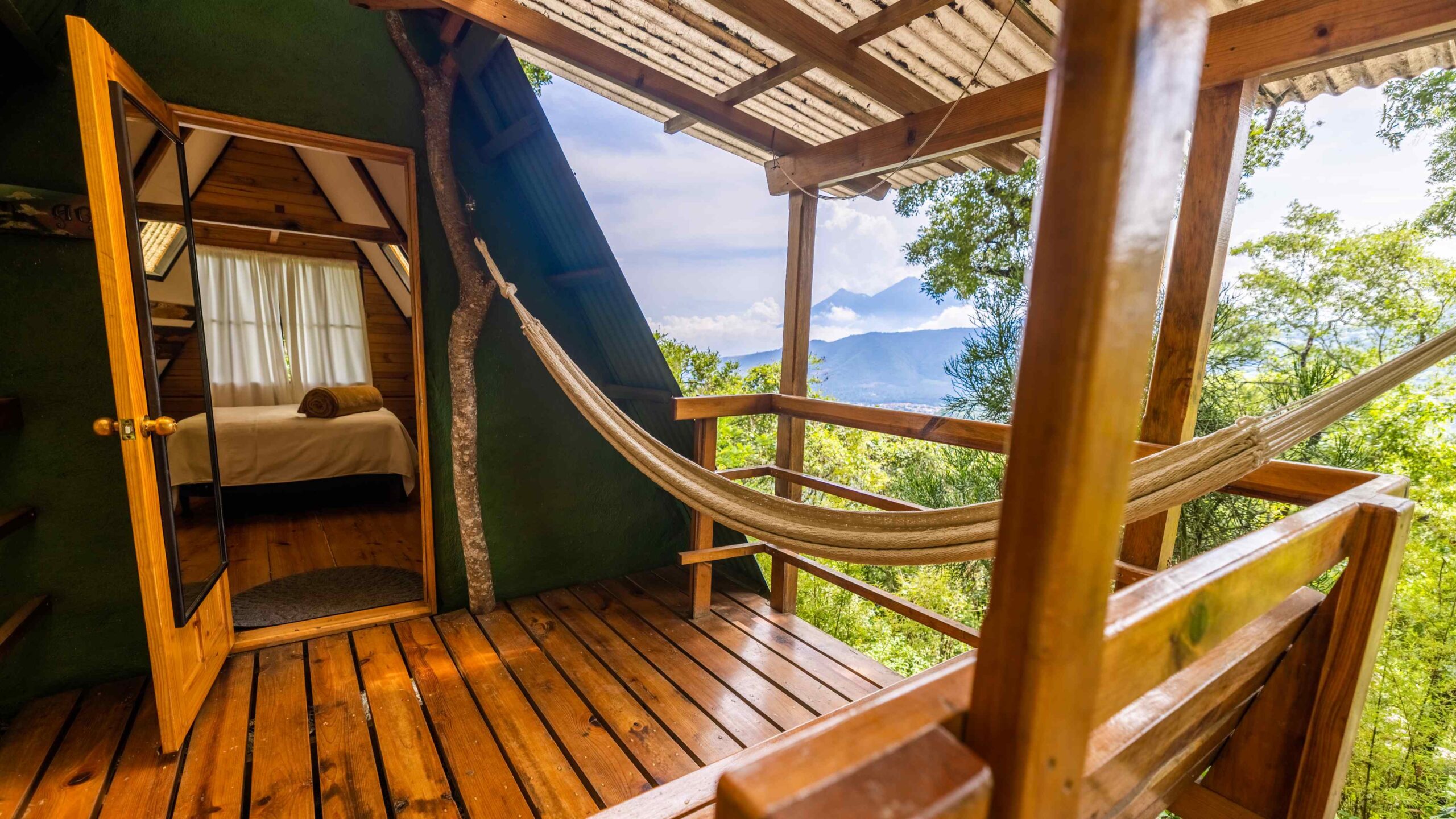 Earth Lodge - Stay in Antigua-Escape to Nature - Qué Pasa Magazine
